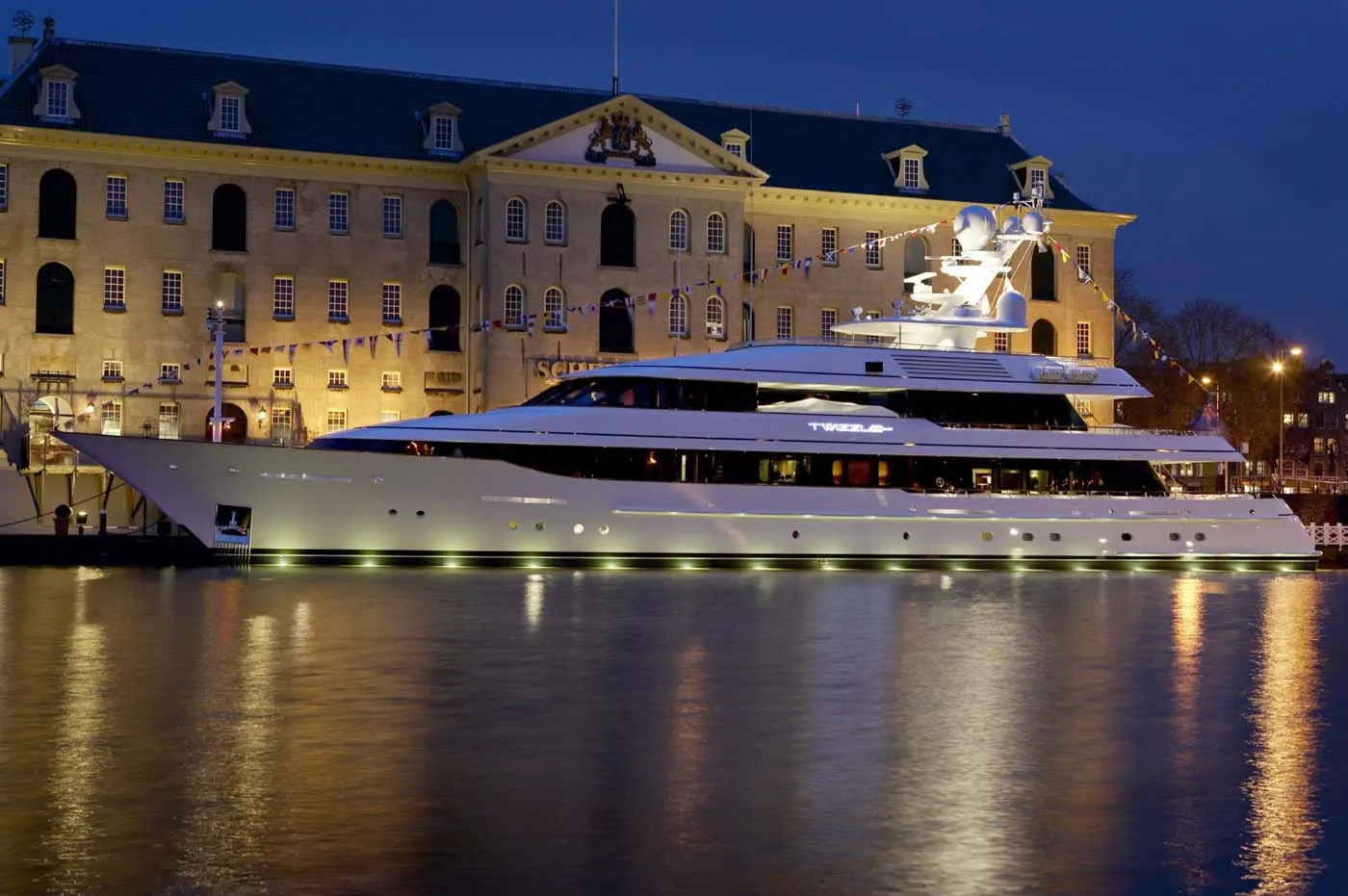 Yacht Services Solutions - Storage & Transportation Services | Cadogan Tate